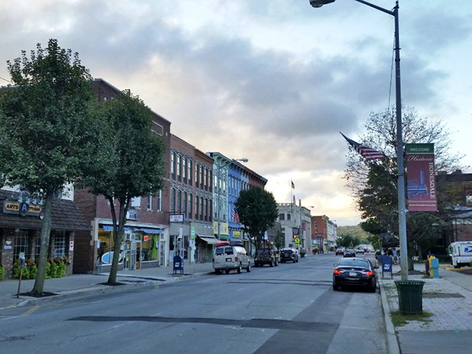 Colorful storefronts and welcoming sidewalks make Honesdale's Main Street the perfect setting for your next chapter.