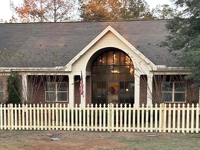 Behind these walls at Jubilee Gardens, retirement unfolds at a perfectly unhurried Mississippi pace. No rush, just living.