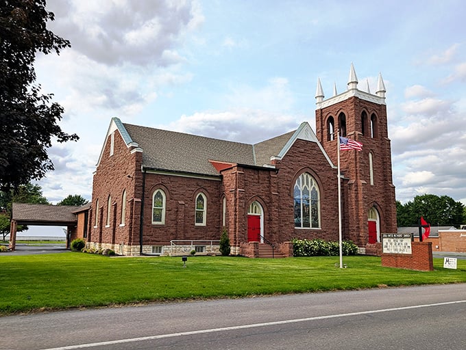 When your town church looks this stately, Sunday services probably feel like stepping into American history itself.