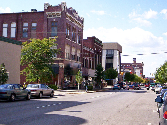 The intersection of small-town charm and affordability, Marion's historic district invites retirees to settle in without breaking the bank.