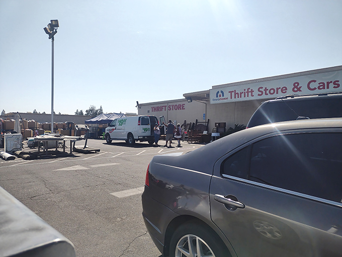 The constant stream of cars suggests this Fresno favorite has cracked the code on thrift store perfection.