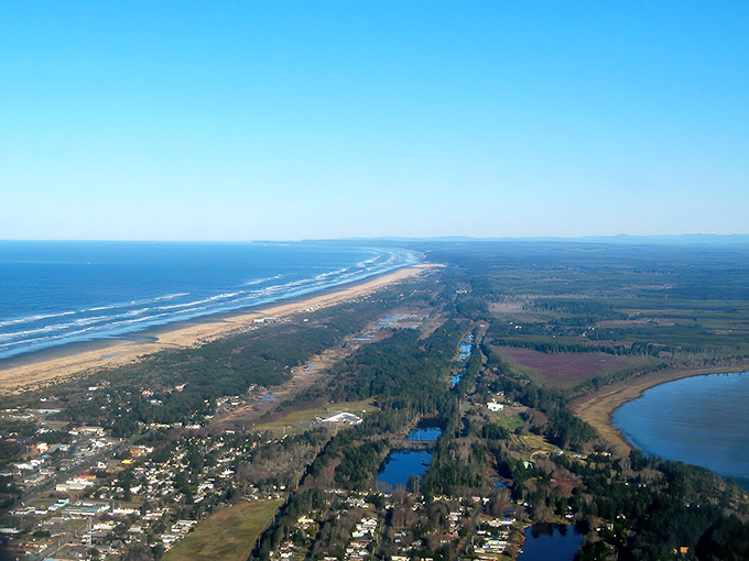 This coastal strip balances civilization and wilderness like a tightrope walker with style.