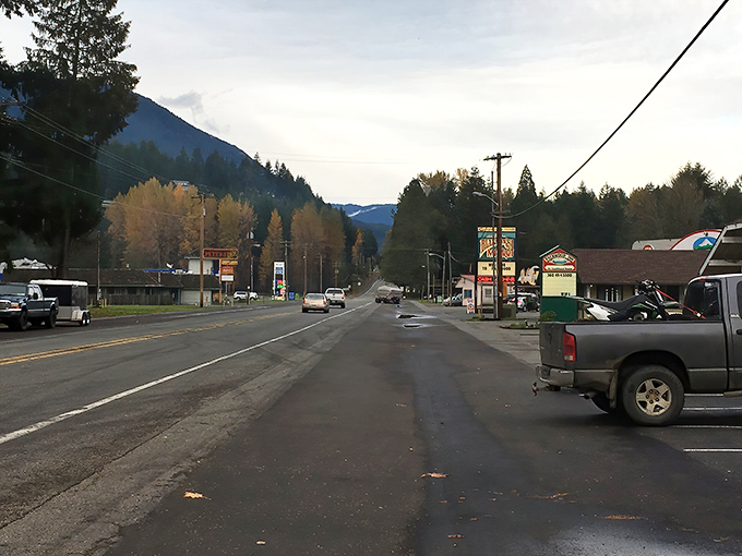 The road through Packwood leads to adventure in every direction. Those mountains aren't just scenery&mdash;they're your weekend playground!