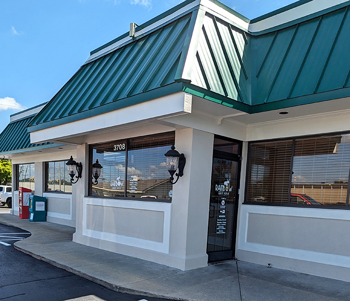 Simple on the outside, spectacular on the plate. Rainbow Restaurant proves great diners, like great people, don't need flashy exteriors.