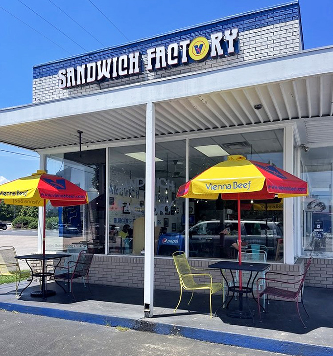 Those Vienna Beef umbrellas aren't just for show &ndash; they're a colorful promise of delicious things between bread.