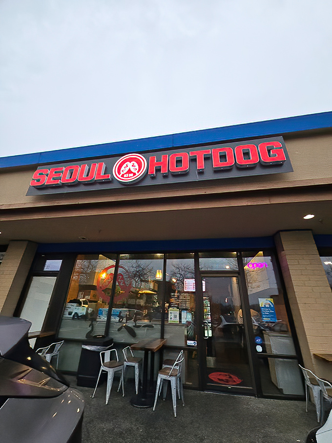 Clean design and welcoming atmosphere invite you to explore flavors from across the Pacific.