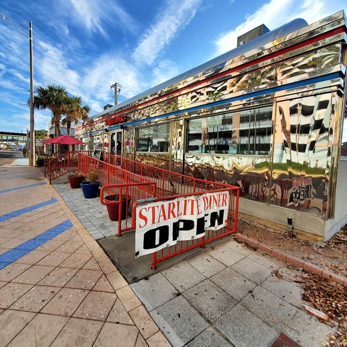 Chrome gleaming under Florida sun, this retro beauty proves some diners never go out of style.