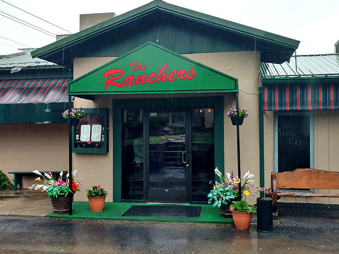 Simple, straightforward, and ready to serve up mountain-sized portions. The Ranchers doesn't need fancy frills to impress.