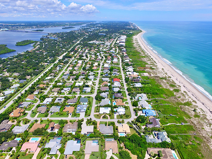 Elegant without being expensive! Vero Beach offers that upscale coastal feel without upending your retirement budget.