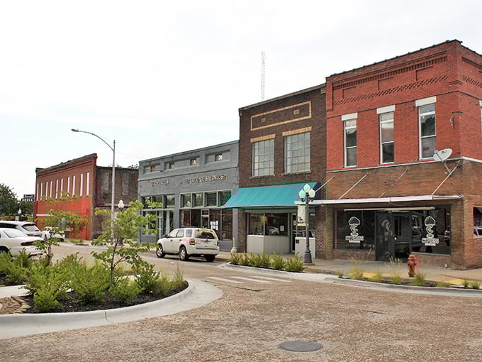 Small-town Arkansas at its finest, where community pride shows in every well-maintained storefront.