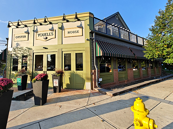 This corner spot's cheerful facade and outdoor seating promise the perfect setting for slurping oysters on sunny days.