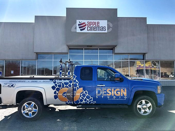 Apple Cinemas brings Hollywood to the Litchfield Hills without the Hollywood prices or attitude.