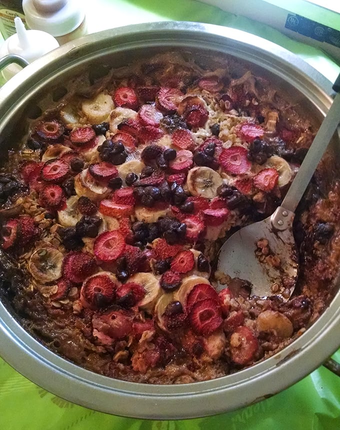 Fruit-studded baked oatmeal that grandmothers everywhere would approve of – comfort in a pan that hugs you from the inside out.