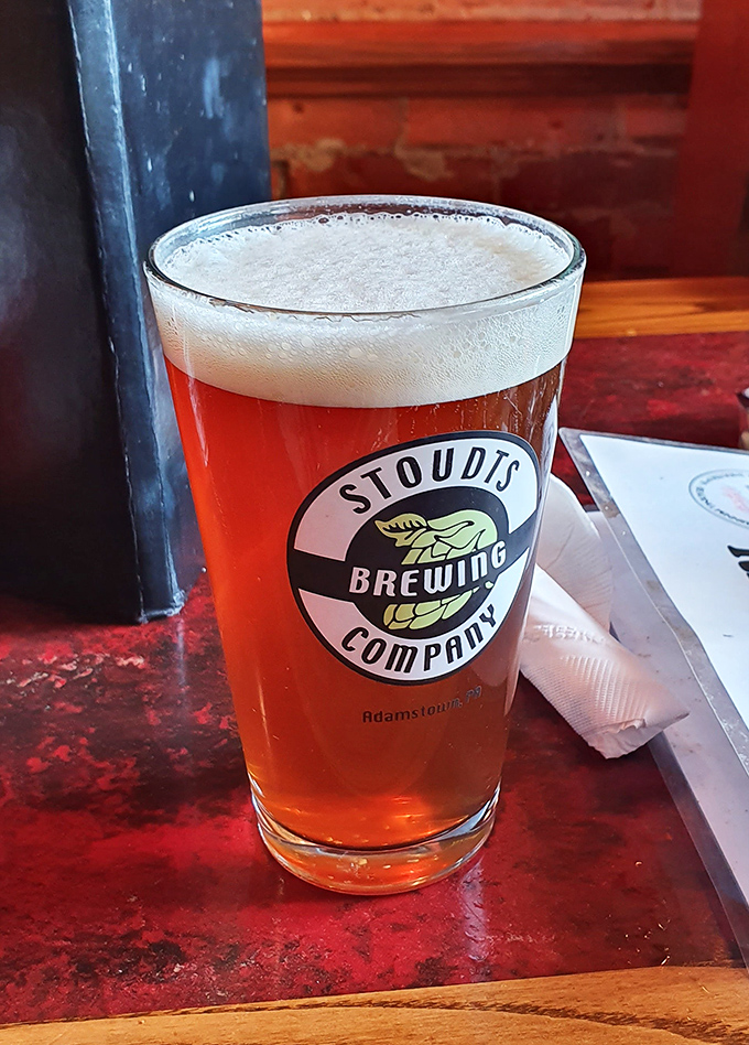 Local craft beer on tap, because quality seafood deserves equally thoughtful beverage pairings that go beyond the ordinary options.