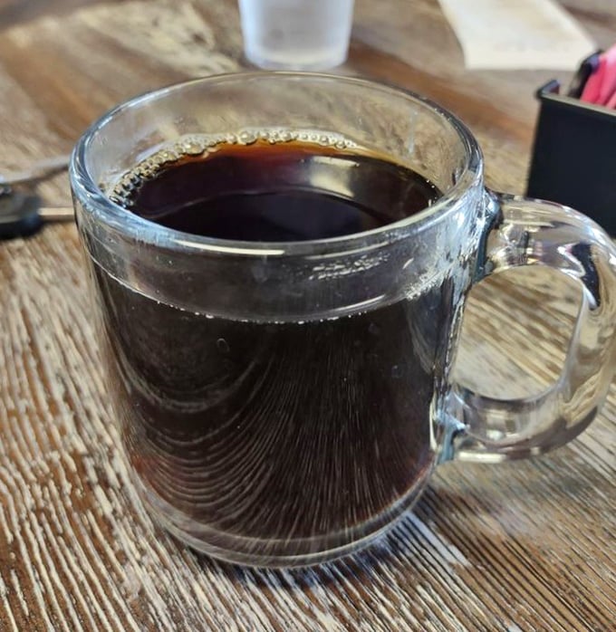 A robust cup of coffee, the perfect companion for pie contemplation. Some relationships are just meant to be.