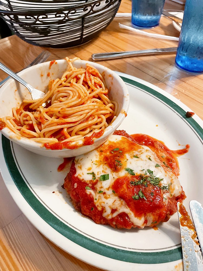 Chicken Parmesan and spaghetti &ndash; the Fred Astaire and Ginger Rogers of Italian-American cuisine, dancing together in perfect harmony.