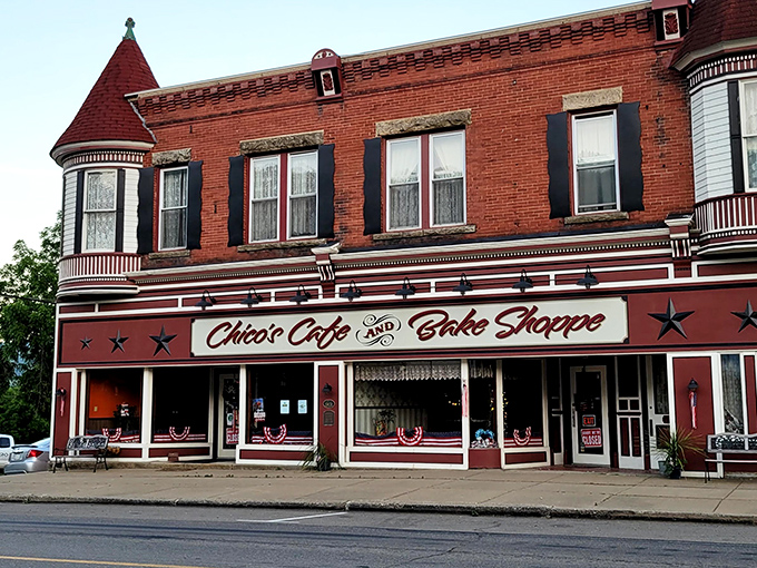 Chico's Cafe and Bake Shoppe promises the kind of homemade treats that make diets negotiable and calories worth every delicious bite.