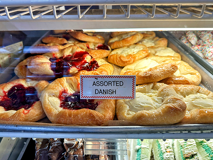 Danish pastries that would make a Scandinavian weep with joy. That fruit filling isn't just delicious; it's nature's perfect complement to buttery dough.