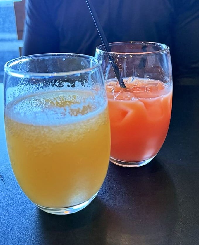 Morning mimosas that sparkle like liquid sunshine – because sometimes breakfast deserves a standing ovation.