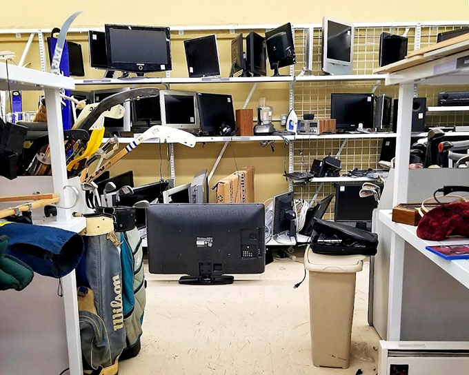 Yesterday's technology, today's bargains. Those monitors have seen spreadsheets and family photos&mdash;now they're waiting for their next digital chapter.