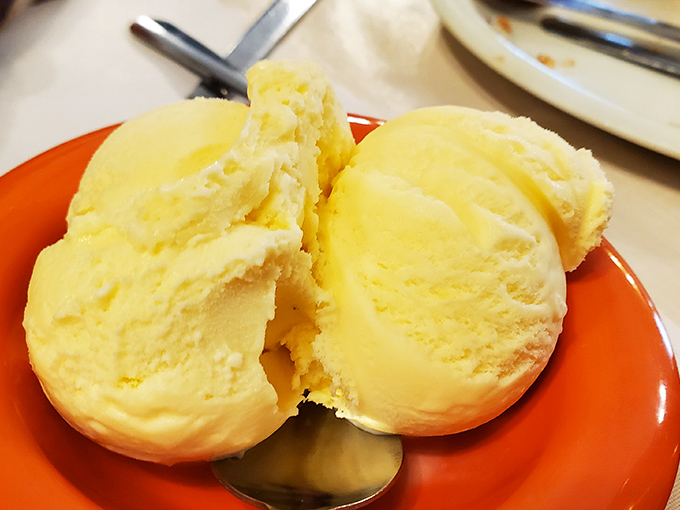 Sunshine-yellow ice cream scoops that look like they're posing for their yearbook photo&mdash;simple, sweet, and impossibly photogenic.