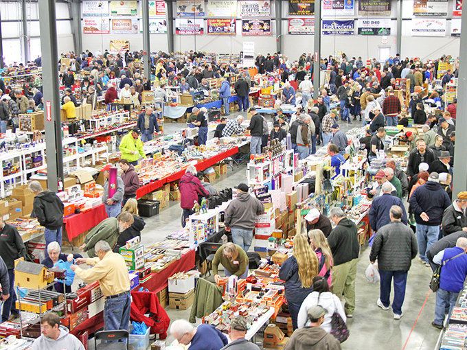 Treasure hunting at its finest&mdash;this indoor market offers the thrill of discovery without algorithms suggesting what you might like.