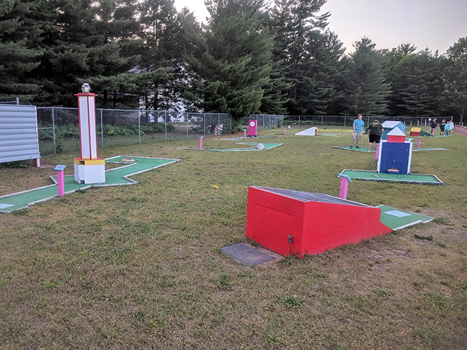 Mini golf adds pre-show entertainment because sitting still is overrated until sunset anyway.