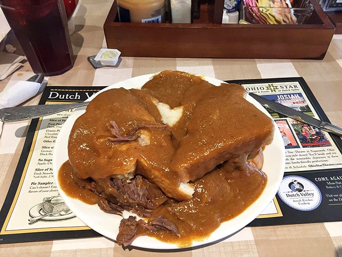 This isn't just a hot roast beef sandwich&mdash;it's a gravy-laden monument to the proposition that napkins were invented for a reason.