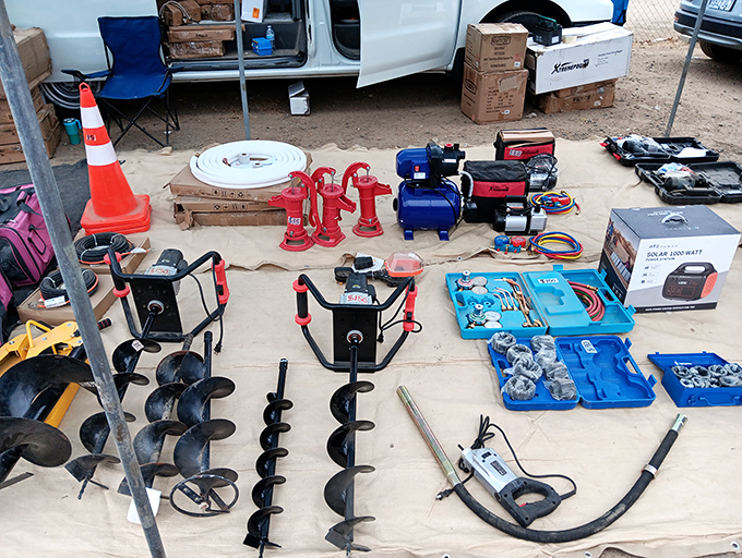 DIY dreams come true at this tool vendor, where post-hole diggers and air compressors await their next home improvement hero.