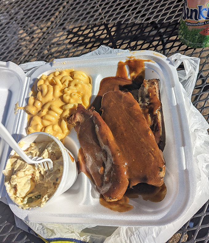 Mac and cheese that achieves the perfect cheese-pull consistency. It's the supporting actor that steals every scene on your plate.