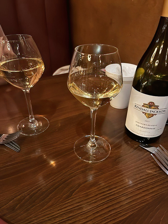A good Italian meal deserves proper wine. This Kendall-Jackson Chardonnay is about to make those pasta dishes sing even louder.