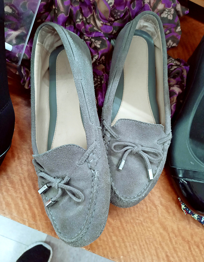These gray suede loafers are practically begging for a second chance at life—barely worn and priced less than your morning latte.