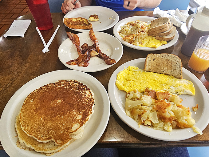 The breakfast spread that launches a thousand satisfied sighs. That pancake has achieved the golden-brown perfection that pancake scientists have sought for generations.