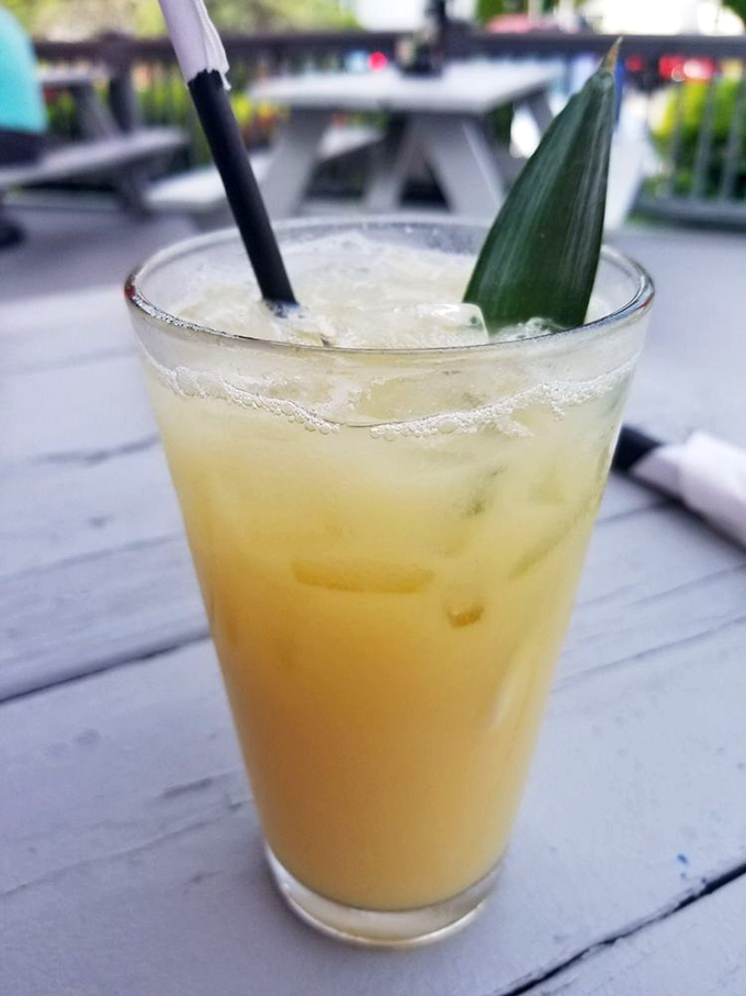 This tropical-hued refresher provides the perfect counterpoint to all that rich, satisfying seafood indulgence ahead.