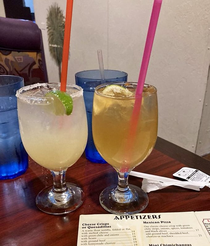 Margaritas at Los Olivos: where tequila meets lime in a salt-rimmed glass of vacation, regardless of what day your calendar says.