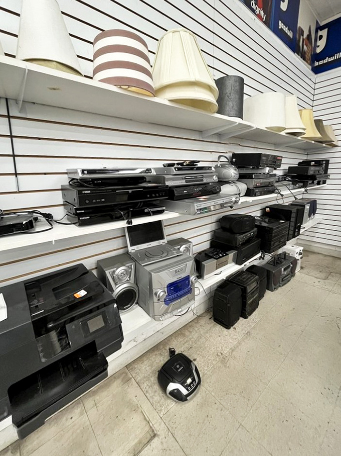 Electronic heaven or tech museum? Either way, these shelves offer everything from vintage stereos to last year's must-have gadgets. 