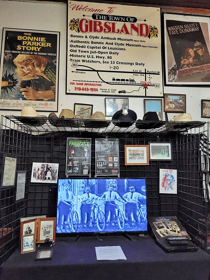 The town of Gibsland proudly announces its claim to fame. Who knew such a small dot on the Louisiana map would play host to such notorious history?