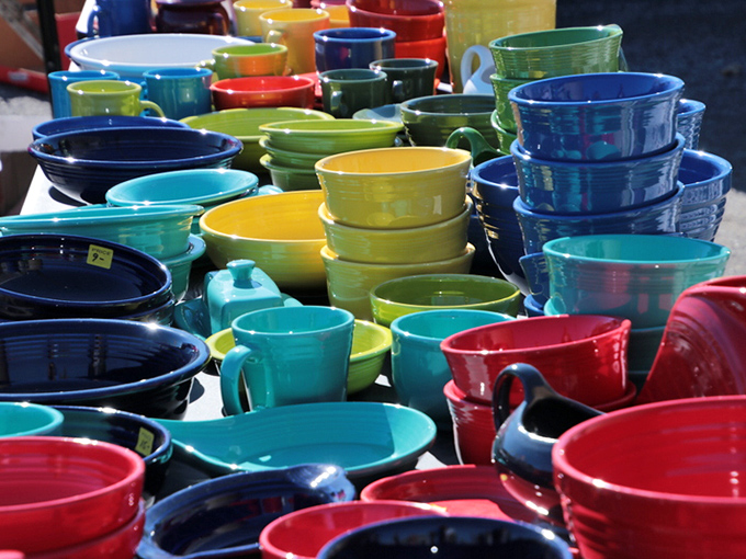 Ceramic rainbow! These vibrant bowls and mugs are just waiting to cradle your morning coffee or tonight's homemade soup.