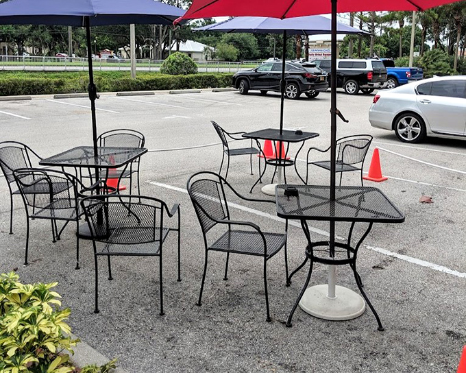 Florida's perfect weather means sometimes your breakfast comes with a side of sunshine and gentle breezes at these outdoor tables.