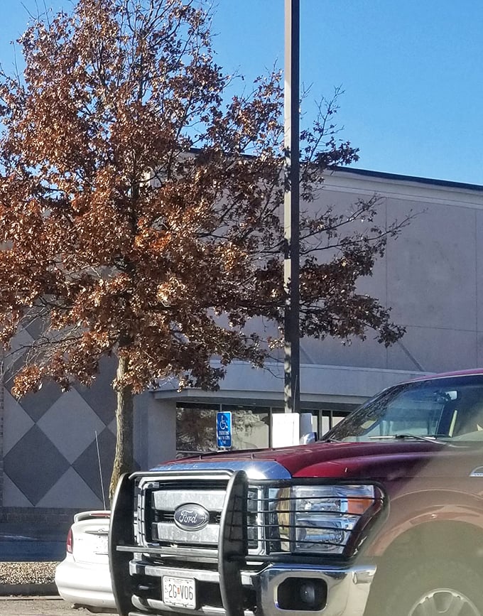 Even the parking area offers easy access, because saving money shouldn't require an expedition worthy of Lewis and Clark.