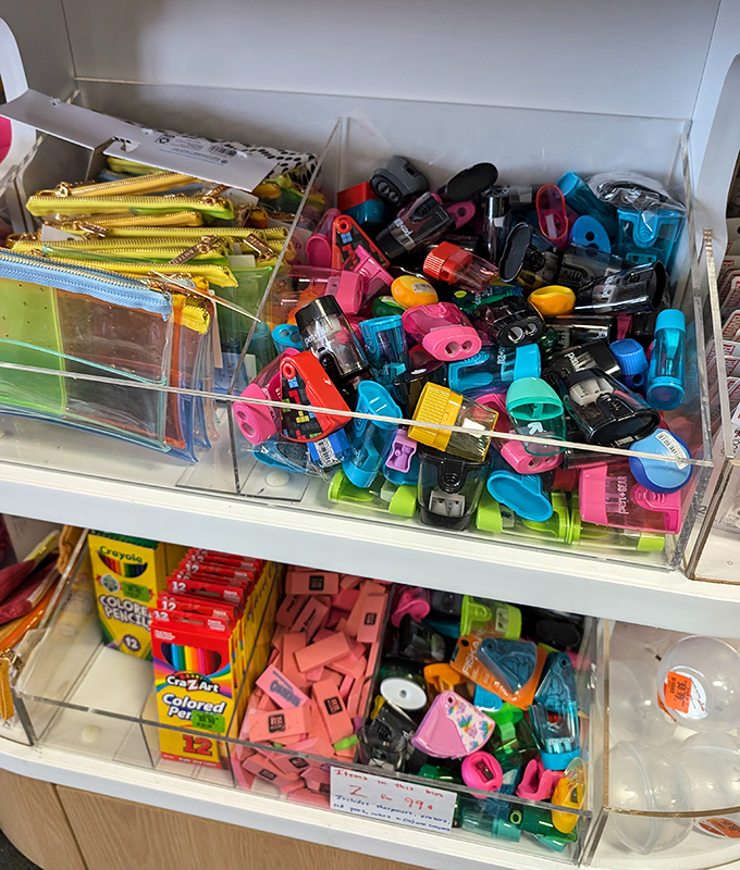 Office supplies and gadgets galore—because that perfect pen or quirky desk accessory shouldn't cost more than your lunch.