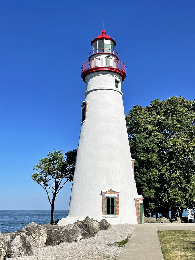 The star of the show in all her glory&mdash;Marblehead Lighthouse stands tall against an impossibly blue sky, just as she has since 1821.