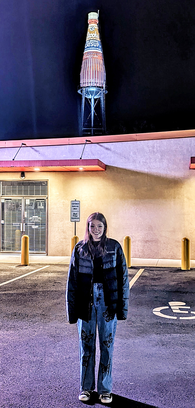 Visitors come from near and far to snap the obligatory photo, proving that oversized food items will never lose their strange magnetic appeal.
