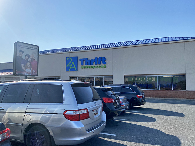 "Superstore" isn't just marketing speak when the parking lot stays packed with treasure hunters all day long.