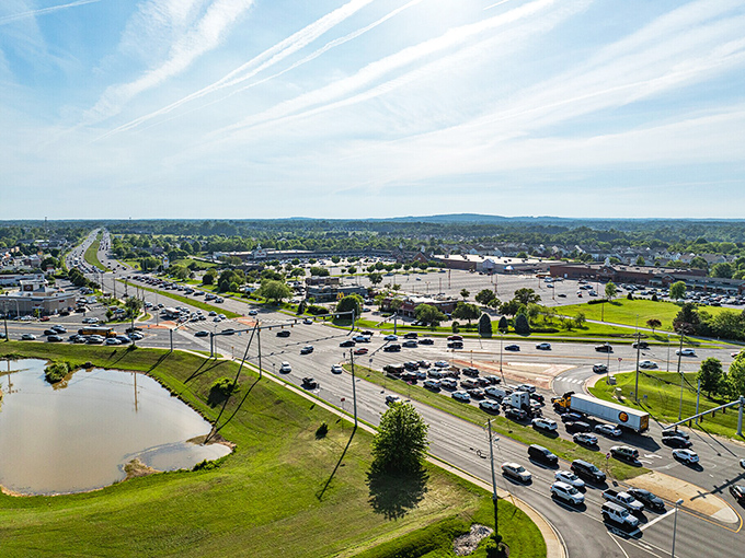 Bear's residential streets showcase the suburban comfort that makes retirement budgets smile with joy.
