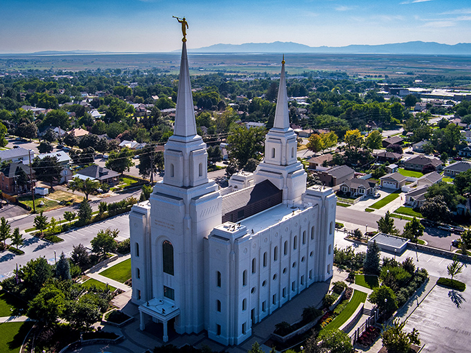 Temple spires reach skyward while living costs stay refreshingly grounded in this welcoming Utah community.
