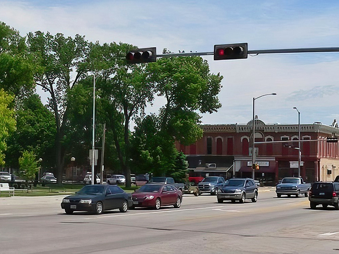 Broken Bow's wide main street offers plenty of room to breathe and appreciate the simple pleasure of unhurried small-town living.