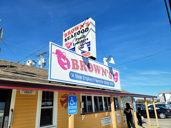 Brown's sunny yellow exterior has been calling seafood lovers home since before most of us had color TV.