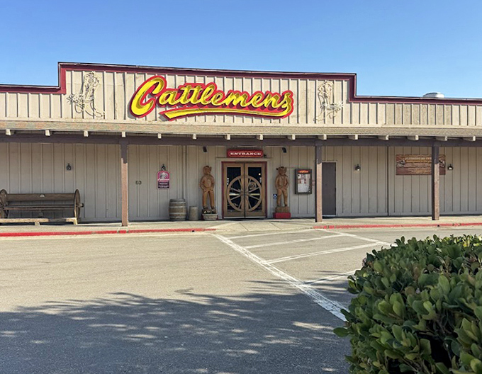 Cattlemen's in Selma brings that classic Western charm that makes you want to say "howdy" to your server.