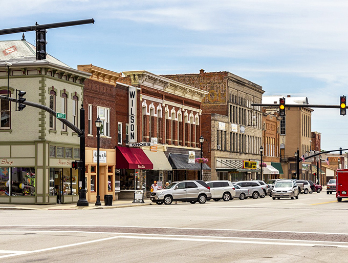 Those awnings aren't just keeping the sun out&mdash;they're sheltering some of Ohio's most wallet-friendly small businesses.